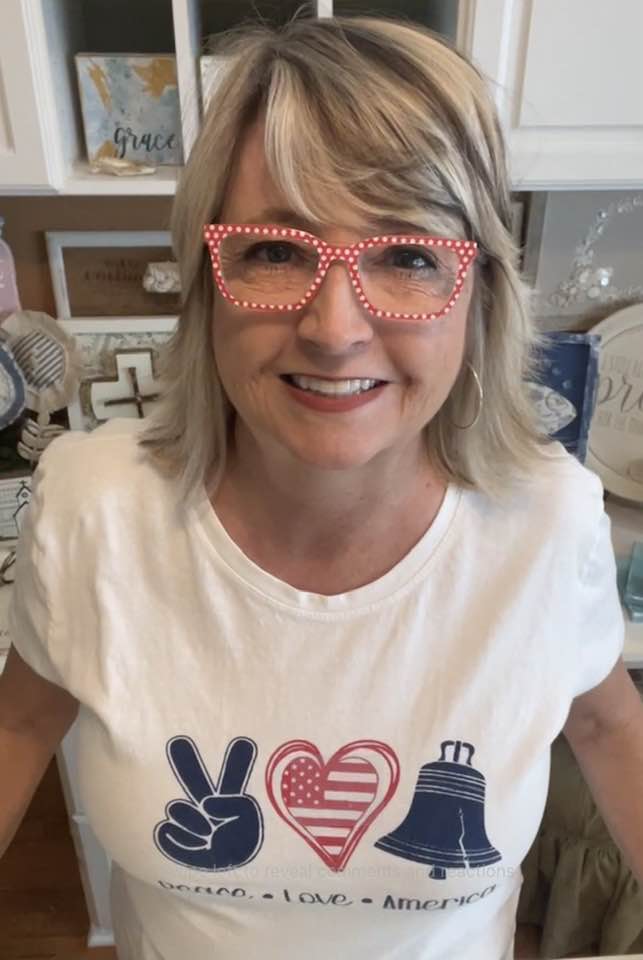 How Many T-Shirts Is Too Many? - DiyDreaming